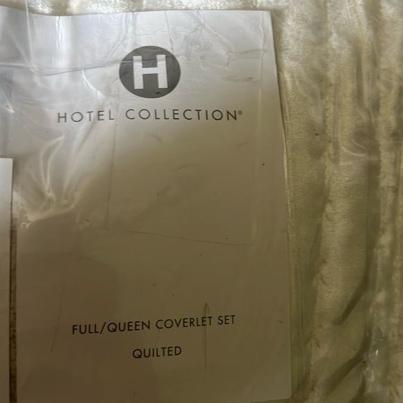 Hotel Collection | Bedding | Hotel Collection Full Queen Comforter Set ...